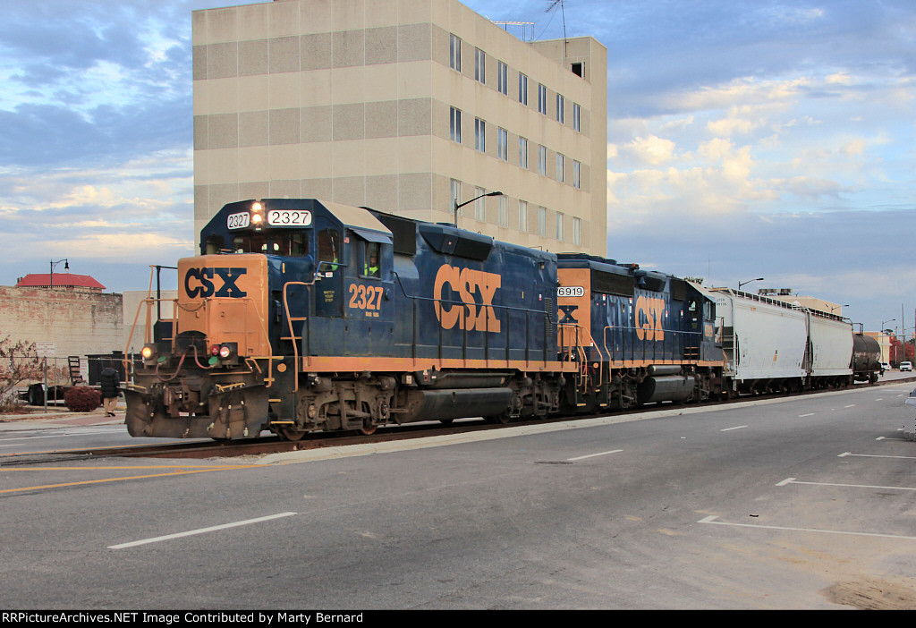 CSX Road Slug 2327 and Mother 6916